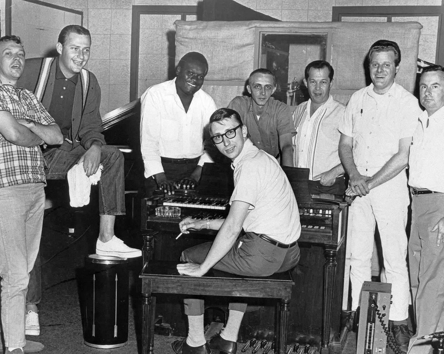 Reggie Young- Legendary Memphis Session Guitarist - Ponderosa Stomp